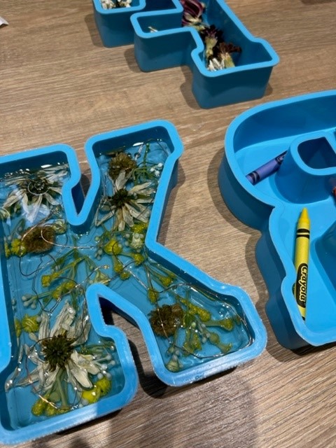 Light Up Epoxy Resin Letter Tutorial