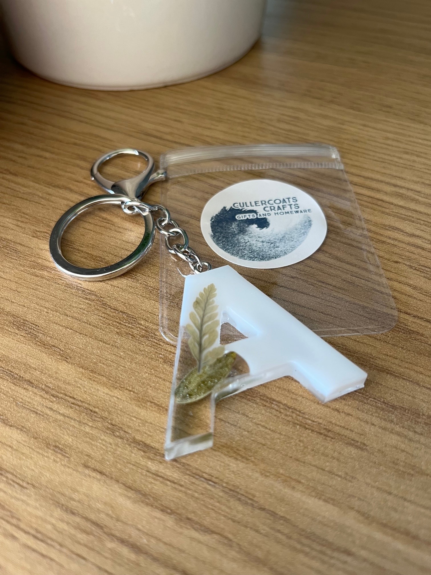 Epoxy resin keyring tutorial - Resin for beginners